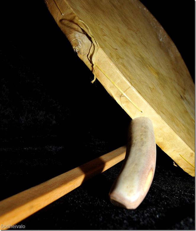 DORTHEIVALO: Mandagstema - MUSIK